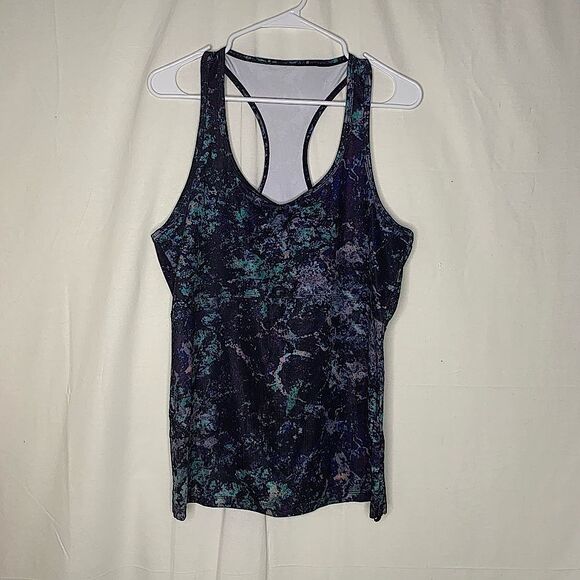 Fabletics | Tops | Fabletics Cashelcurved Cinch Side Racerback Tank Top ...